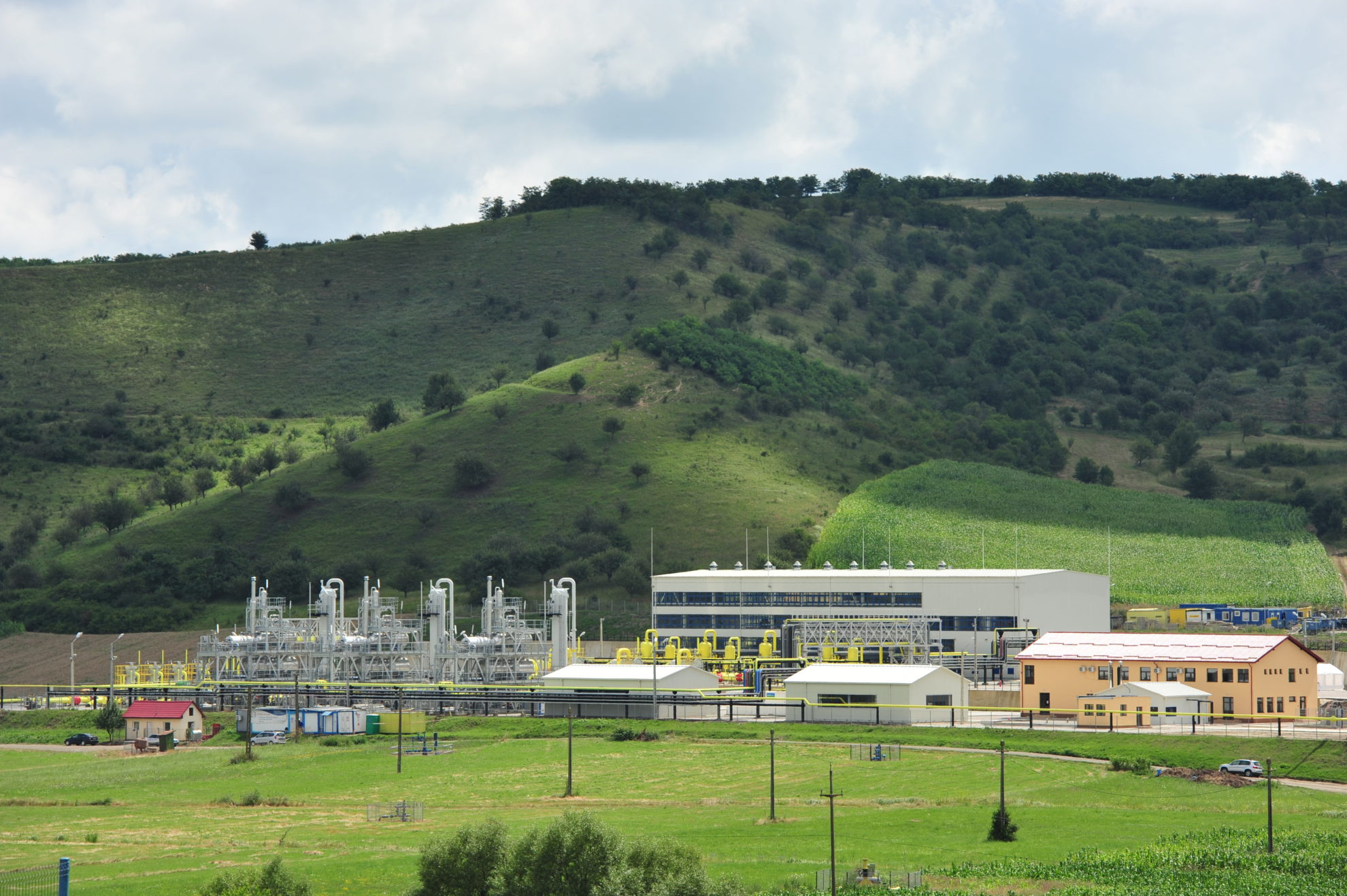 Relieful dezvoltat pe roci magmatice si eruptive. Relieful vulcanic si ...