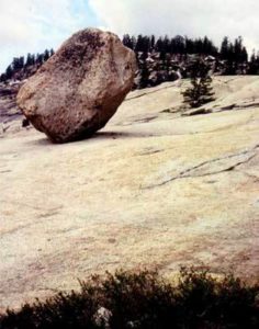 Joc Relieful pe sare si gips, argile, gresii , conglomerate si roci ...